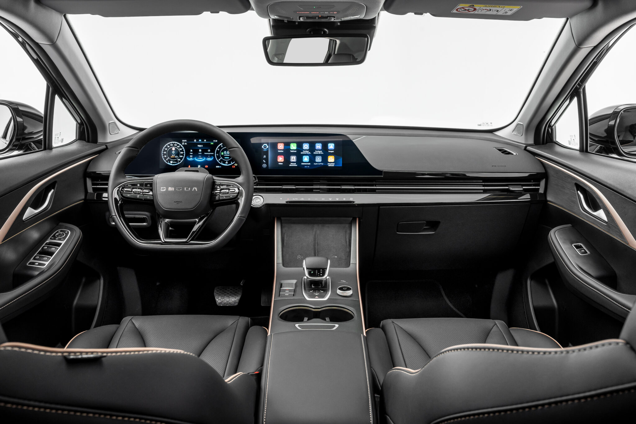 OMODA 5: EXPLORA SU INTERIOR INTELIGENTE - Omoda Mtecnik